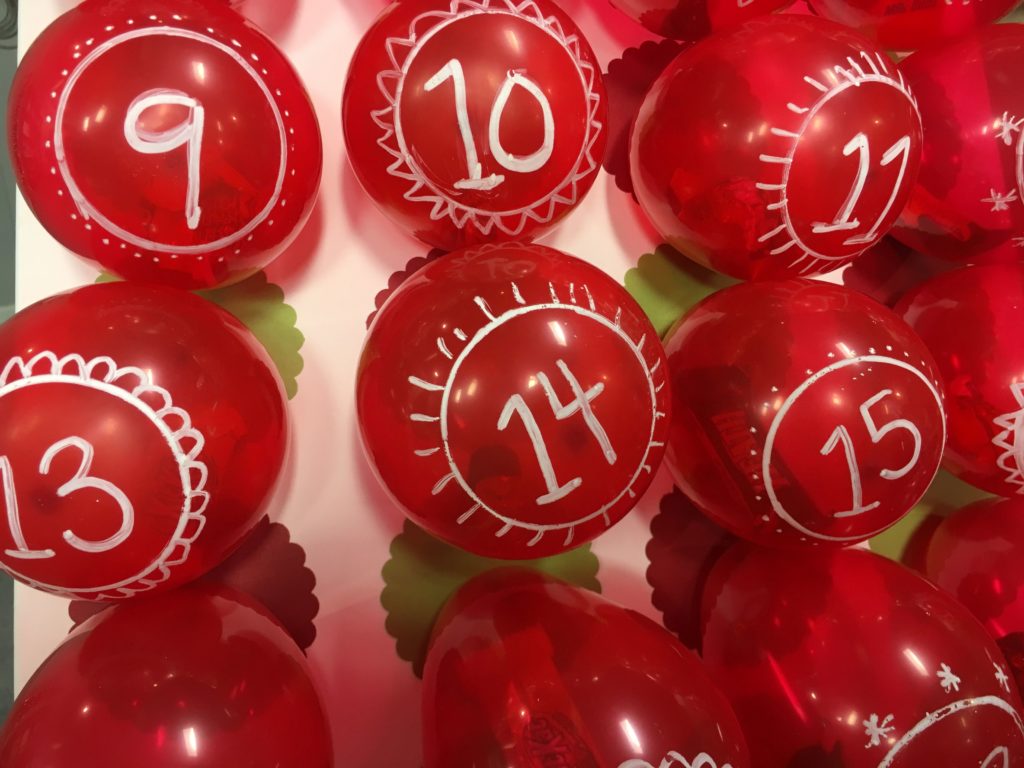 DIY Christmas Countdown Calendars - Studio 5