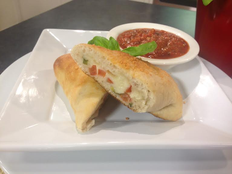Caprese Calzone - Studio 5