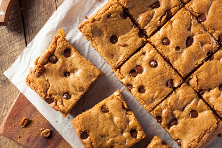 Protein Packed No-Bake Blondies - Studio 5