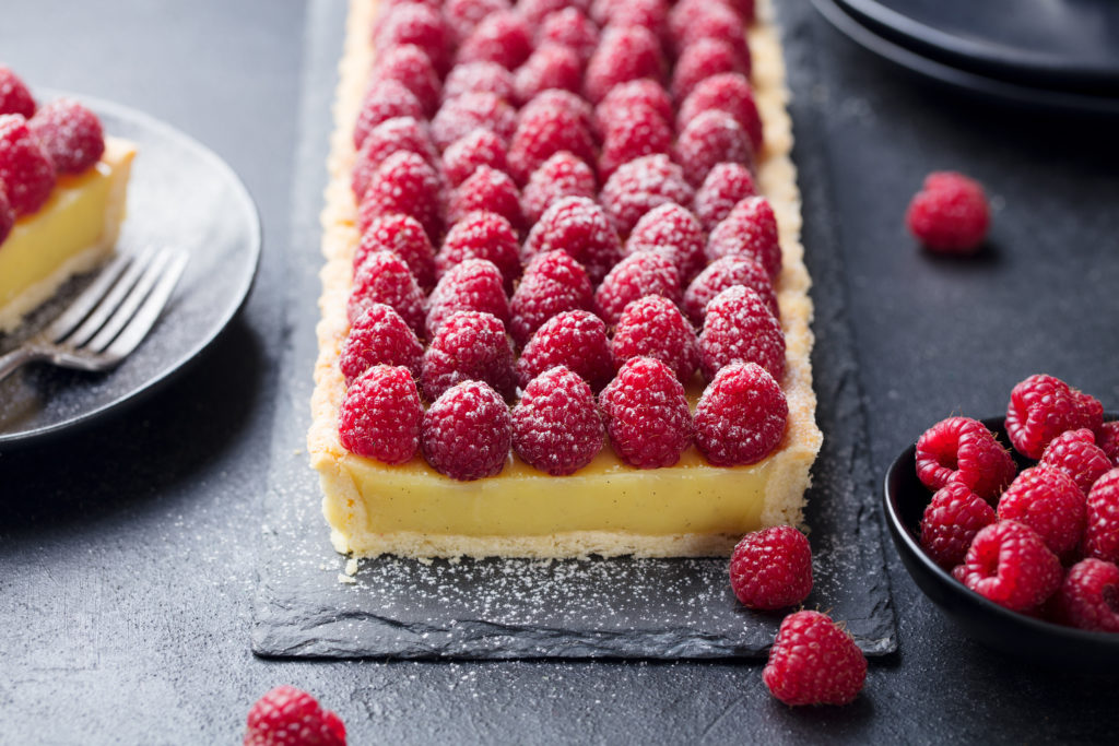No-Bake White Chocolate Raspberry Tart - Studio 5