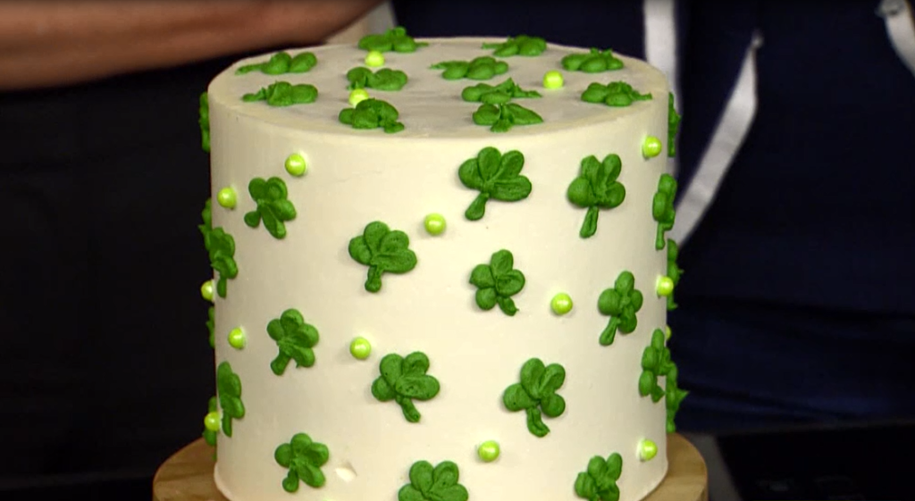 Cake Decorating 101: How to Pipe the Perfect Shamrocks - Studio 5