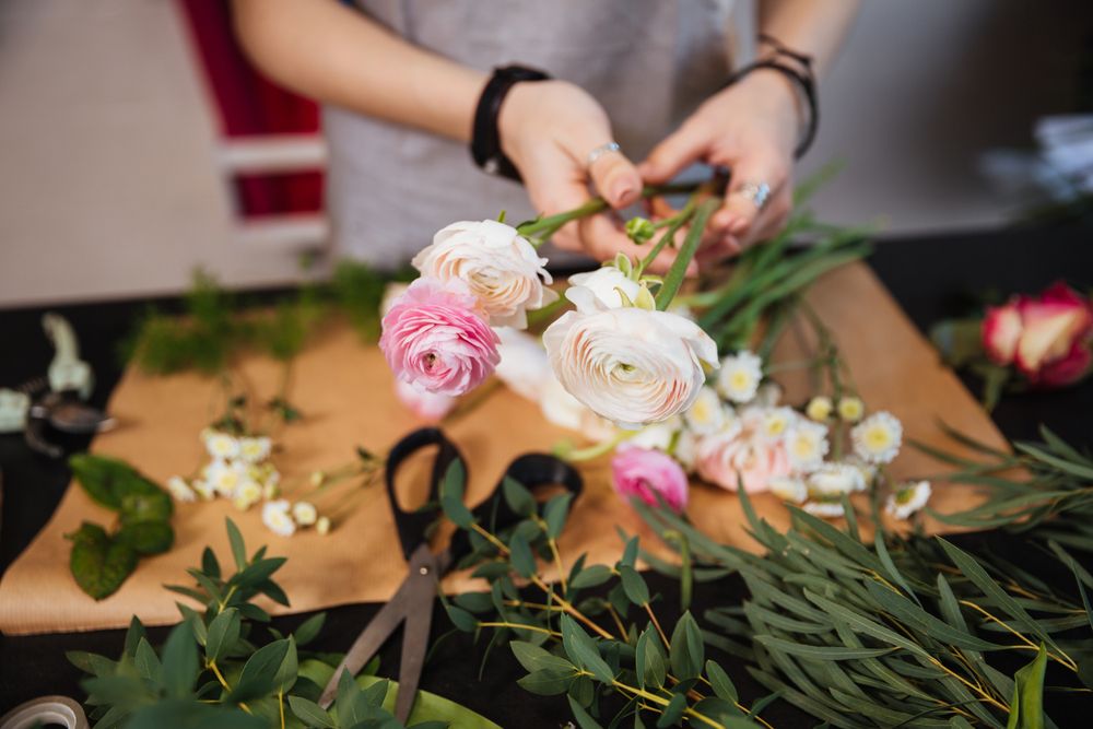 This farm is the ultimate cutting garden! Here are some bouquet ideas ...