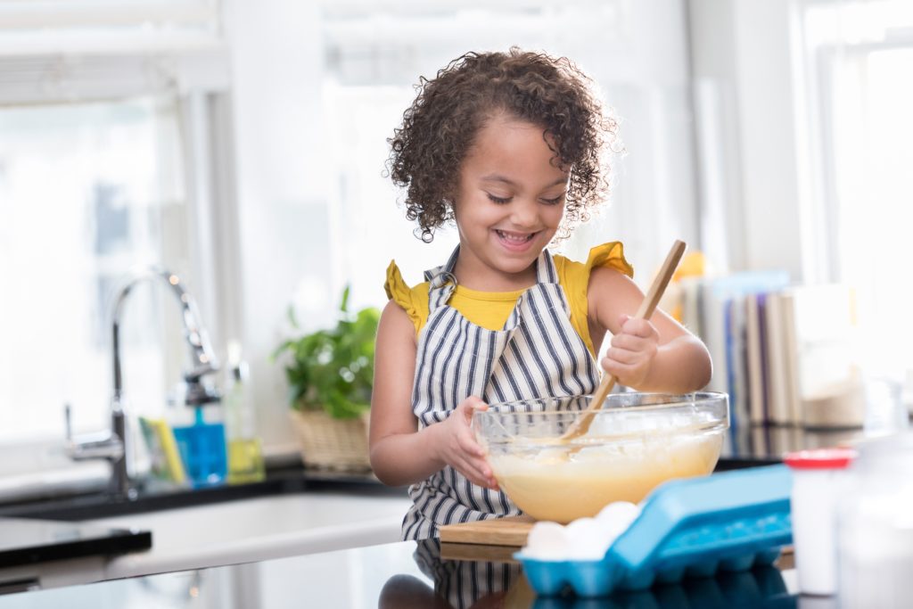 Kids Make Cakes: Amazing creations by the youngest of bakers