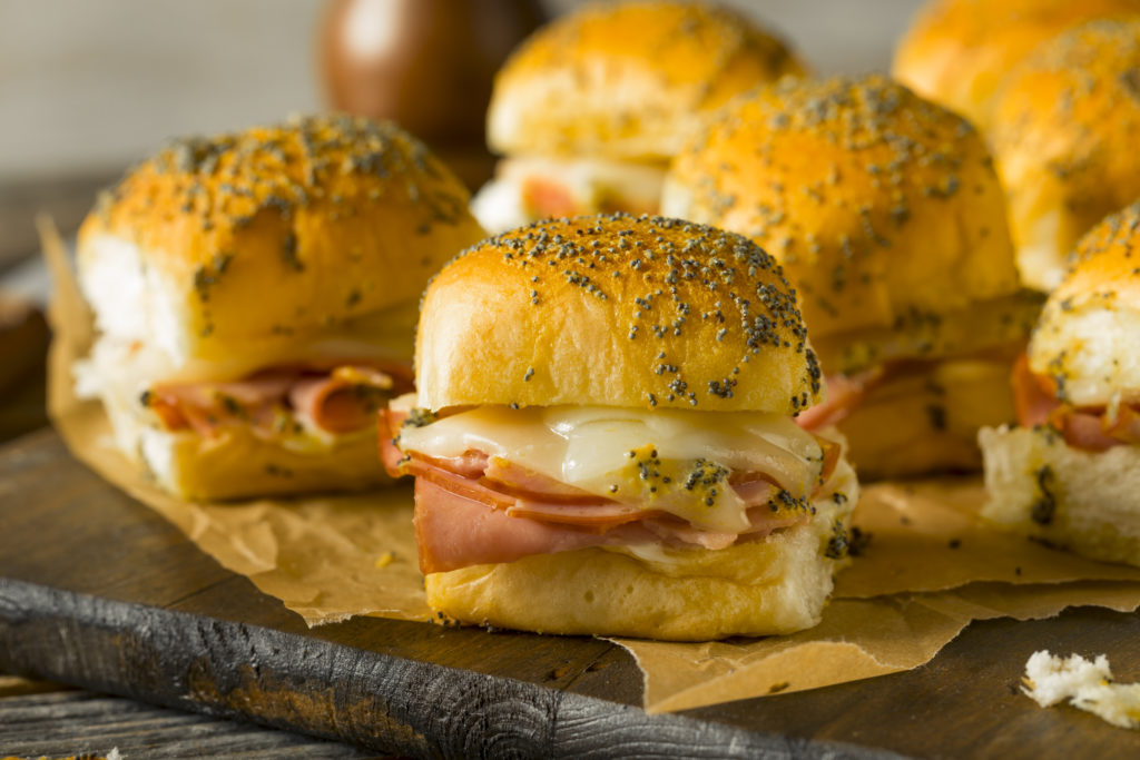 One Sheet Pan Buffalo Chicken Sliders - Studio 5