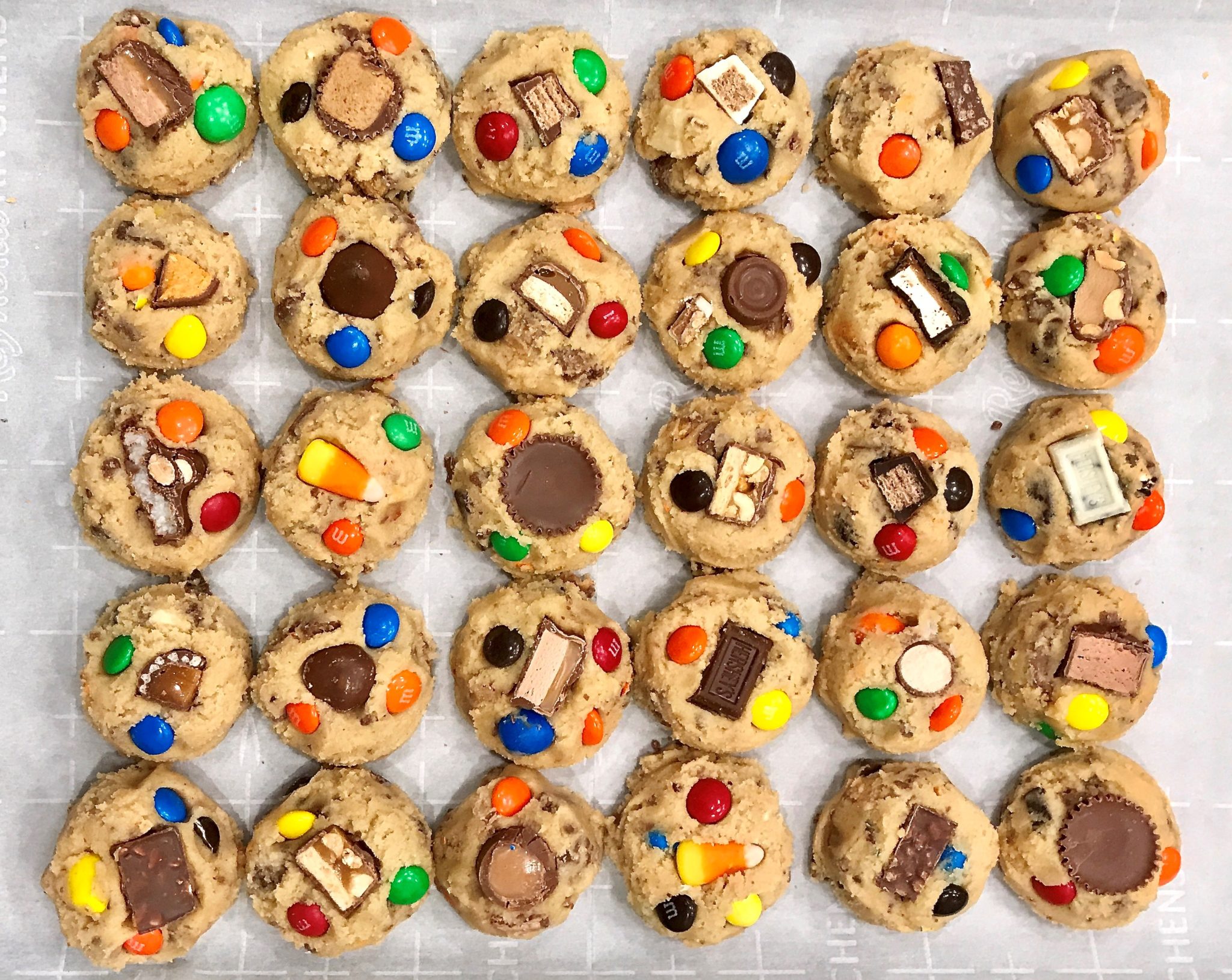 Swimming in sweets? These leftover Halloween candy cookies are the best ...