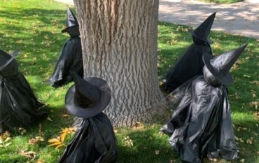 It's not to late to spook up the yard! Make these dancing witches for $8
