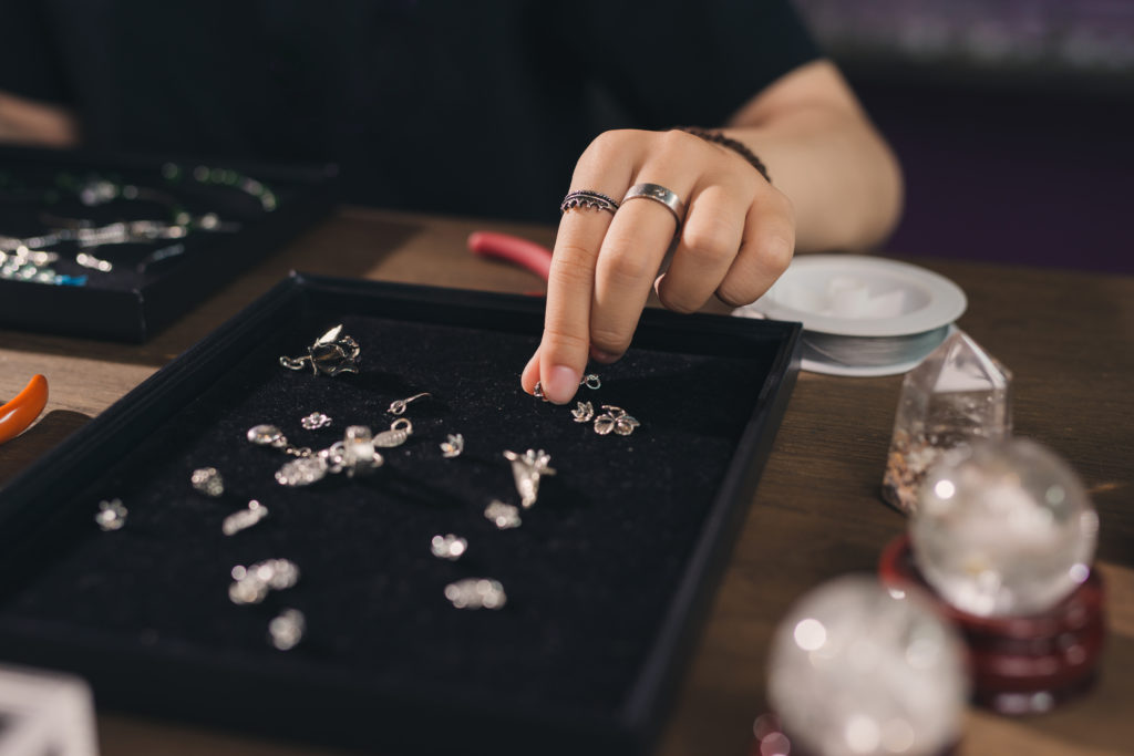 How Does She: YouTube tutorials kickstarted this woman's handmade ...