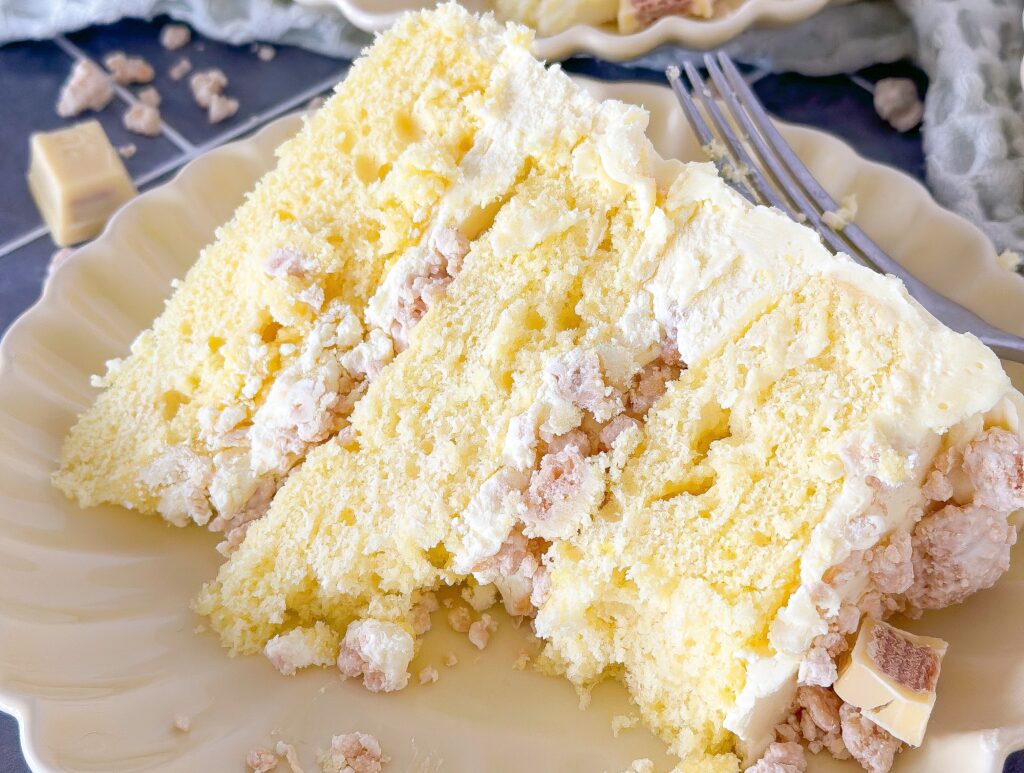 Lemon KitKat Cake With Wafer Cookie Crunch Filling
