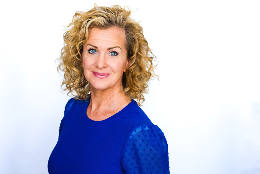 Michelle Crowley - Studio 5