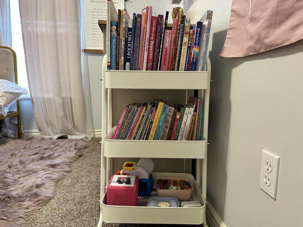 'Less really is more!' Organize the toy room with 9 budget-friendly ...