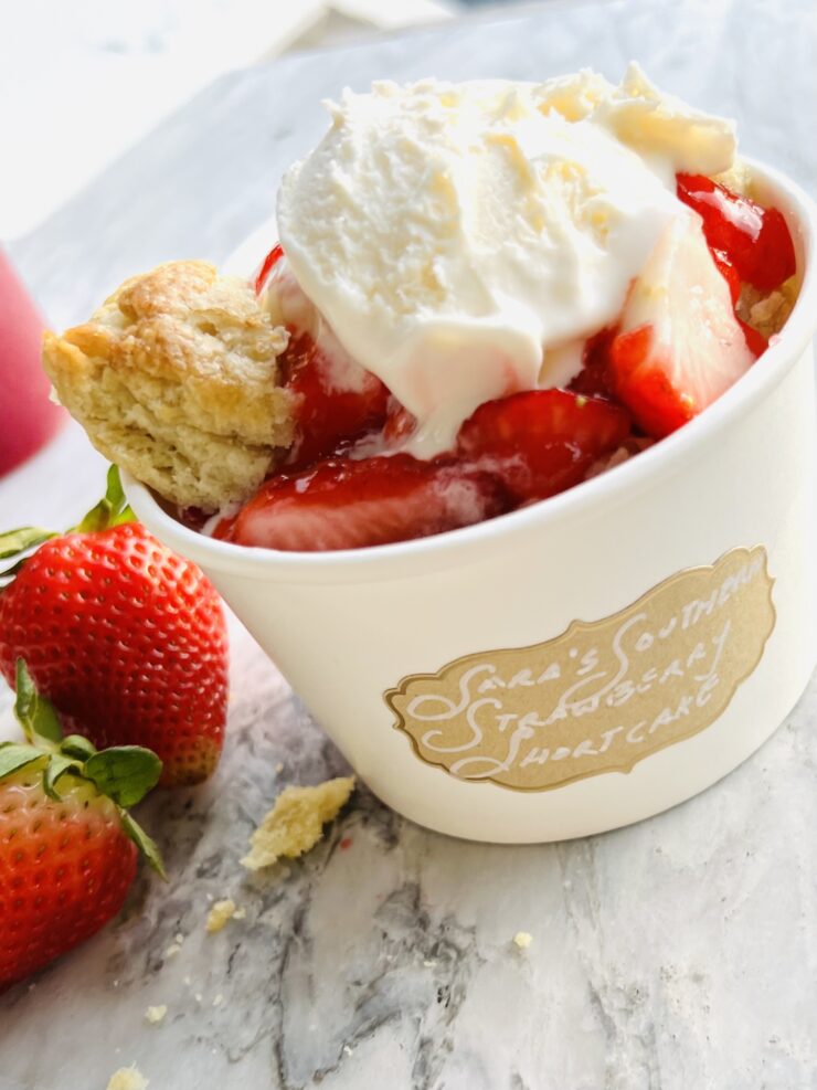 Every guest gets a personalized pint! 5 ice cream sundae flavors to ...