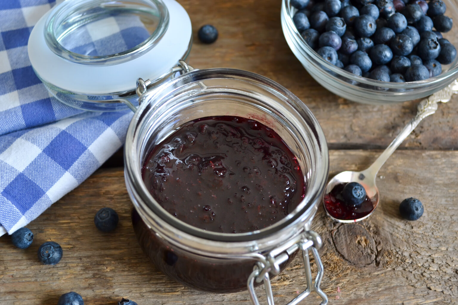 Summer calls for spicy jam! This recipe has a surprising replacement ...