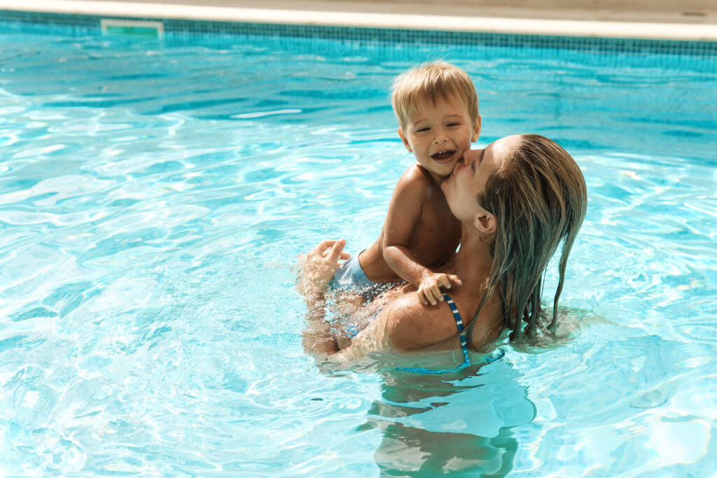 Put on the swimsuit! 3 mantras to boost your pool confidence