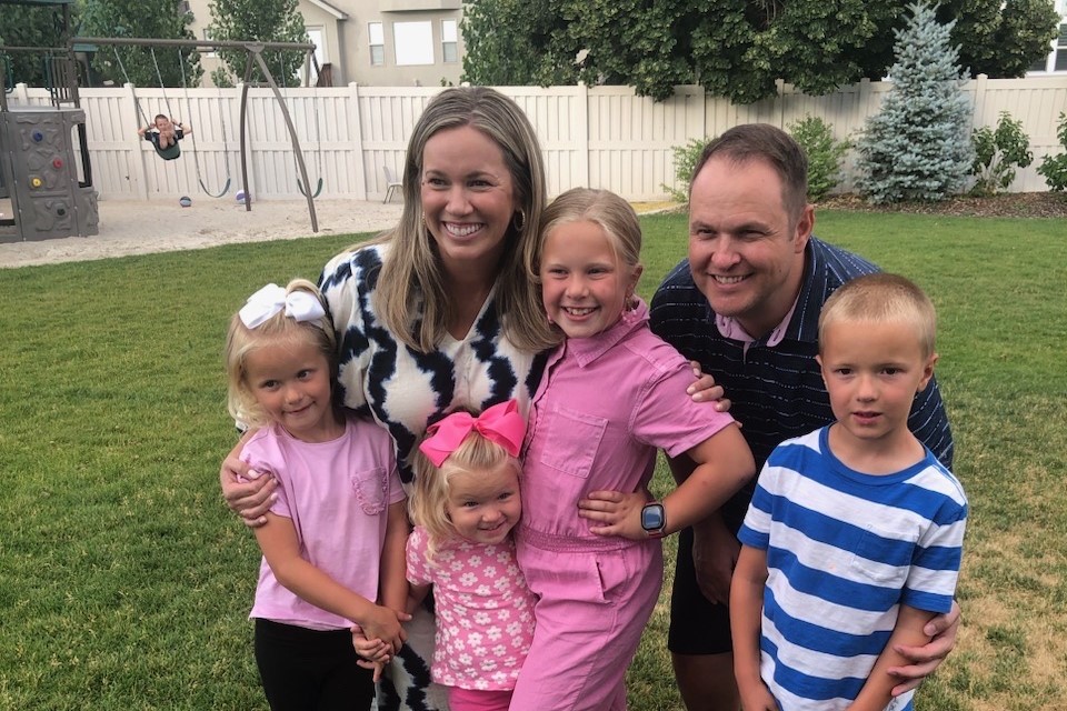 Brooke's Baby Number 5 Gender Reveal - Studio 5